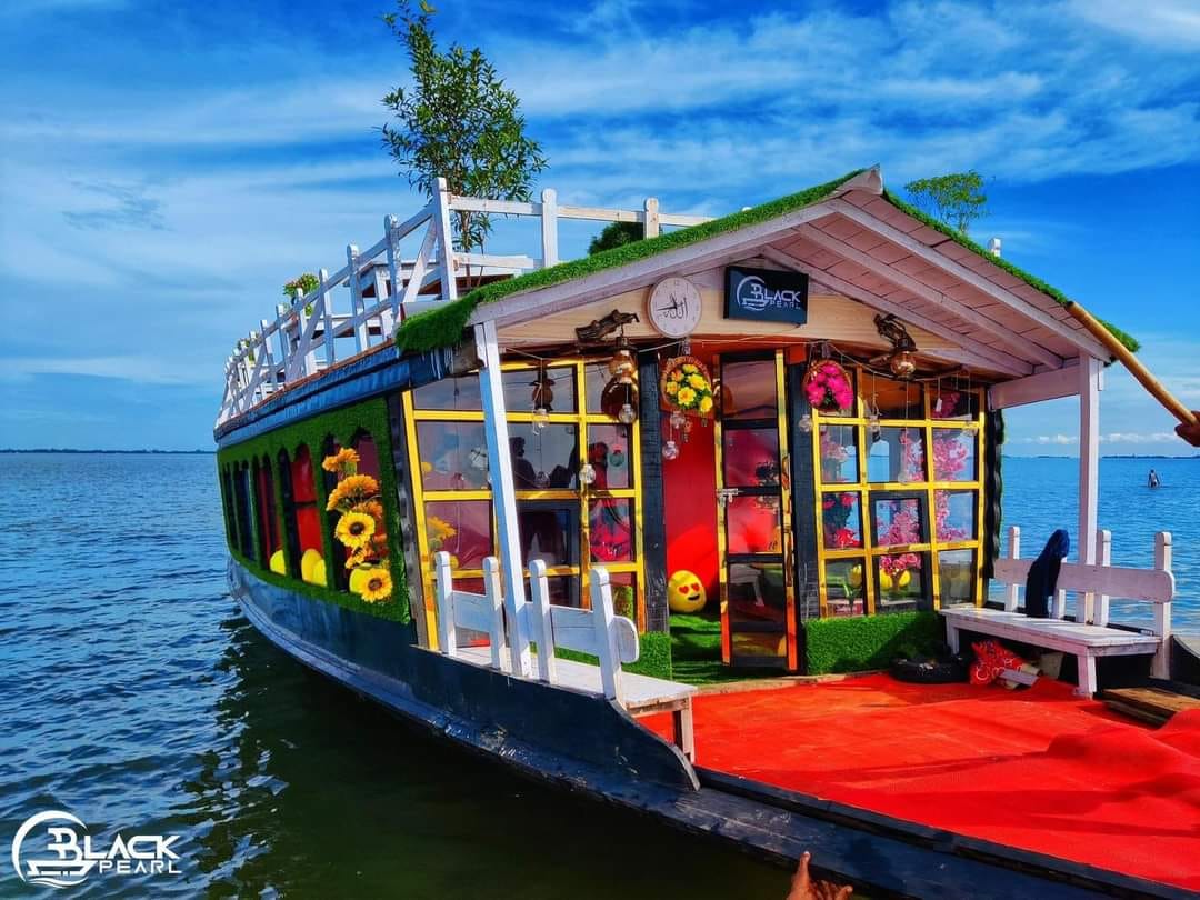 Best Tanguar Haor House Boat in Bangladesh(Updated) - Flyticket.com.bd ...